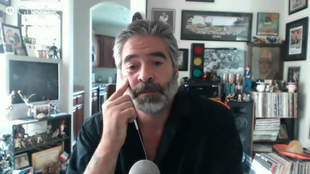 Eric Bischoff Discusses Why Vince Russo’s WCW Booking Didn’t Make Sense ...