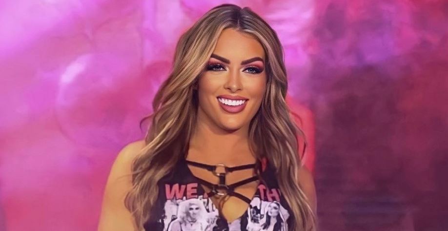 Mandy Rose Calls Out Tiffany Stratton For Using Her Catchphrase Pwmania Wrestling News