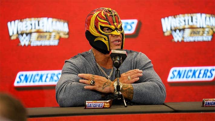 Rey Mysterio Og Eddie Guerrero Lowrider Rey Mysterio | Pro Wrestling