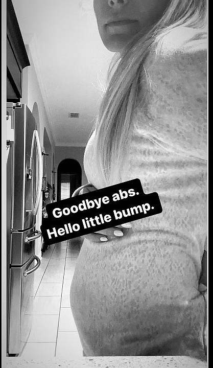 Photo: Alexa Bliss Shows Off Her Baby Bump And Says ‘Goodbye Abs ... Photo: Alexa Bliss Shows Off Her Baby Bump And Says ‘Goodbye Abs ...