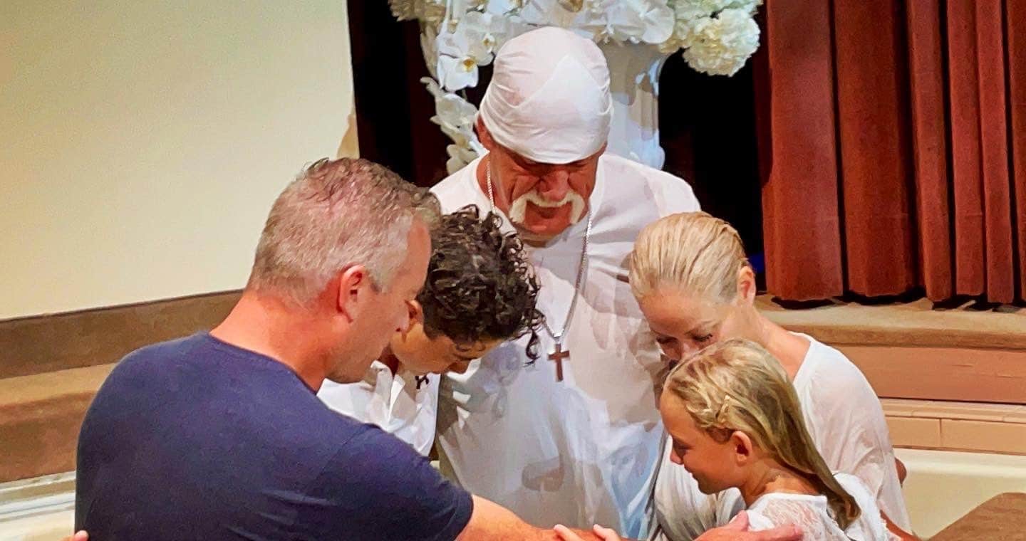 Video: Hulk Hogan Gets Baptized | PWMania - Wrestling News