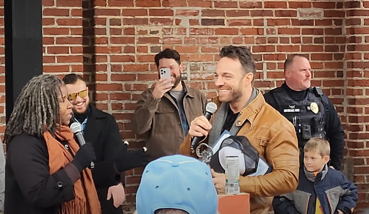 Video: LA Knight Receives Key To The City In His Hometown | PWMania ...