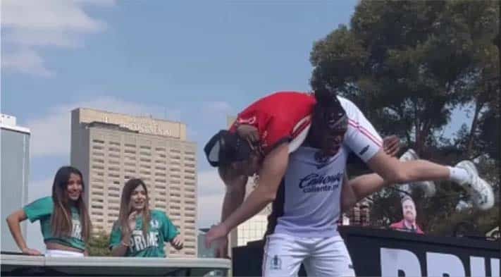 KSI Hits An AA On Logan Paul Through A Table At Prime Event (Video ...