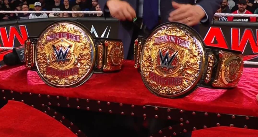 New World Tag Team Championship Belts Unveiled During This Weeks Wwe Raw Pwmania Wrestling News