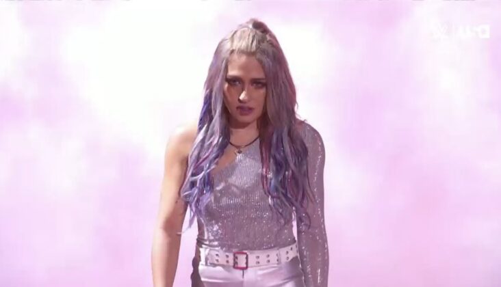 Sareee Praises Giulia’s WWE Run: “She Is A Great Inspiration” | PWMania ...