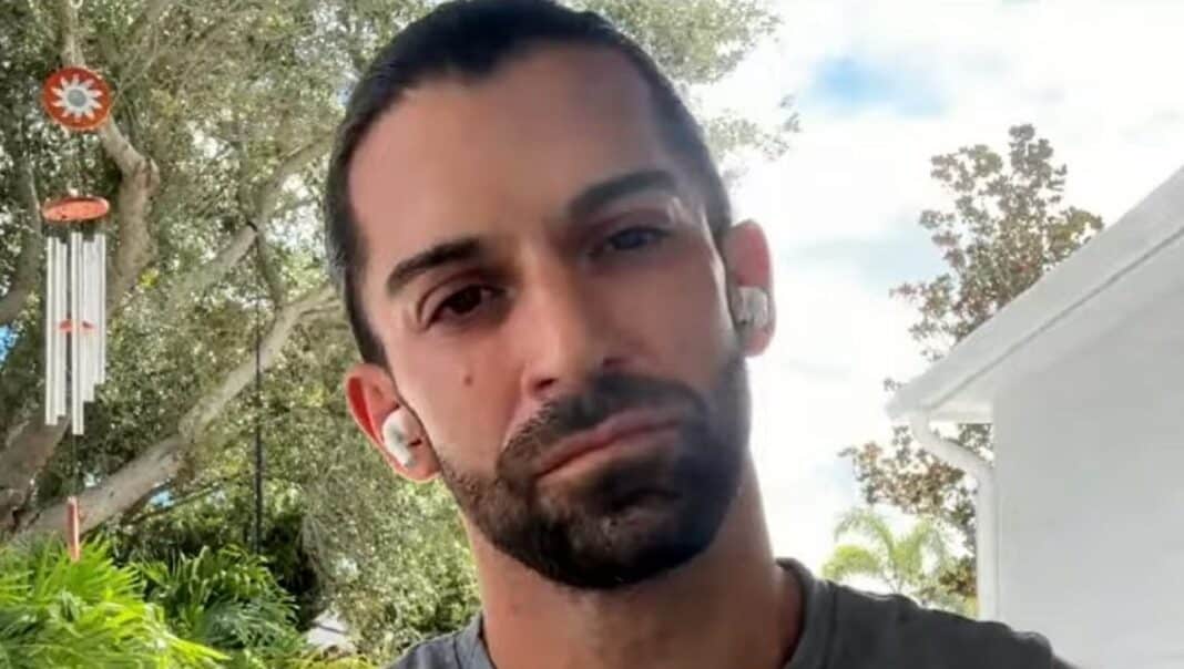 Robert Stone Reflects On 'Cringe Debut' As Robbie E., Talks WWE Evolve ...